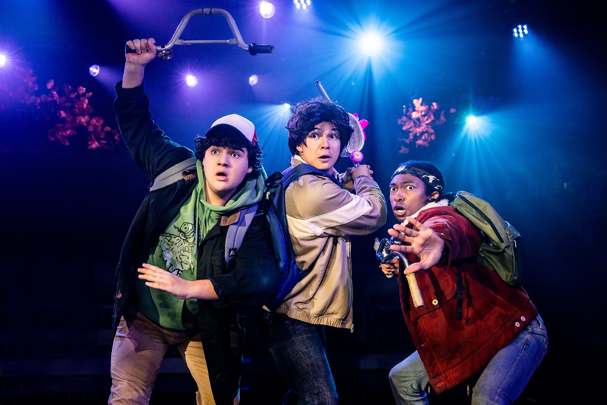 Stranger Sings! The Parody Musical – the mommy avenger